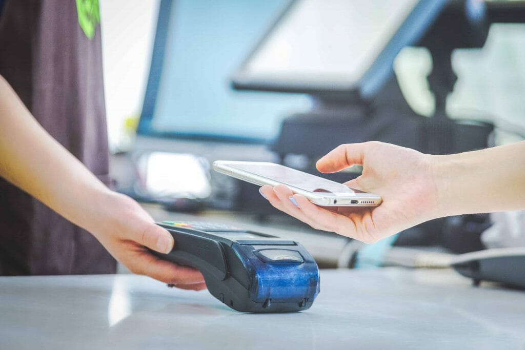 China Leads Global Mobile Wallet Adoption, Surpassing Cash, Cards ...