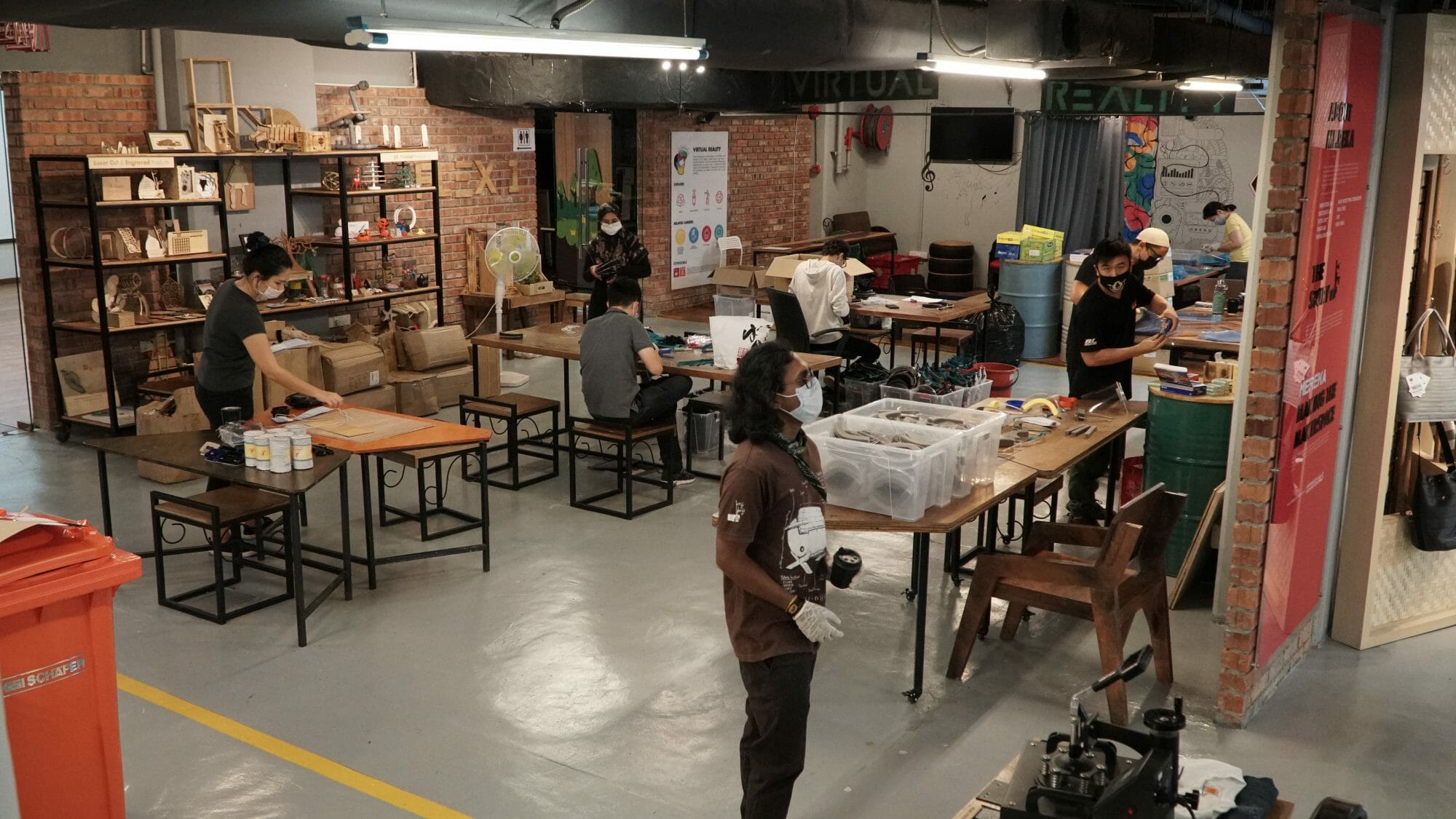 Reimagining the future of making: global issue, local solutions ...