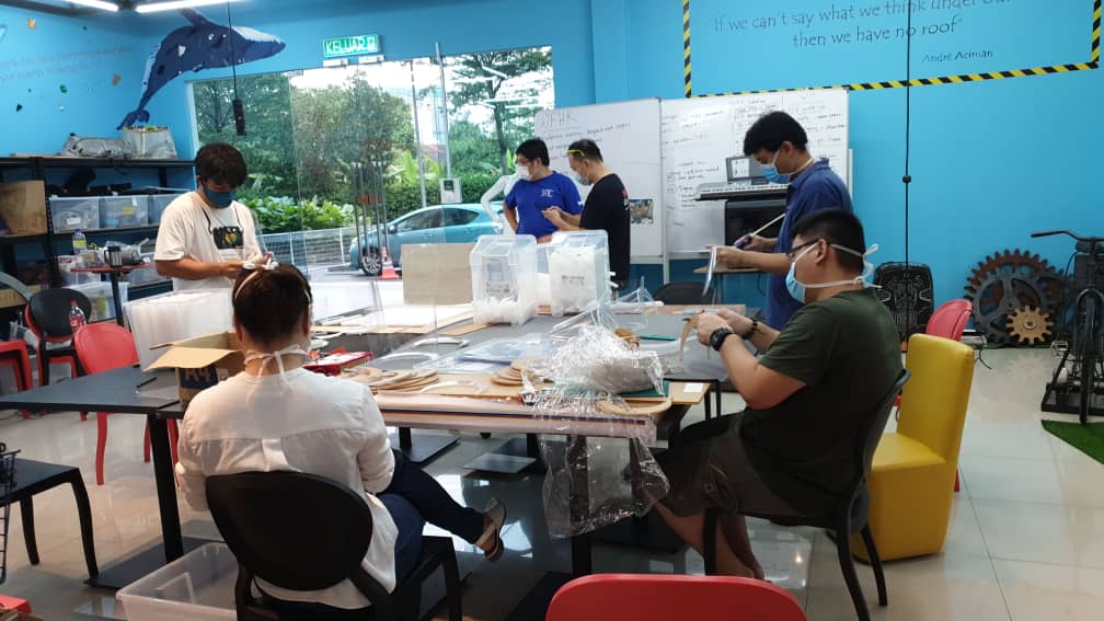 Reimagining the future of making: global issue, local solutions ...