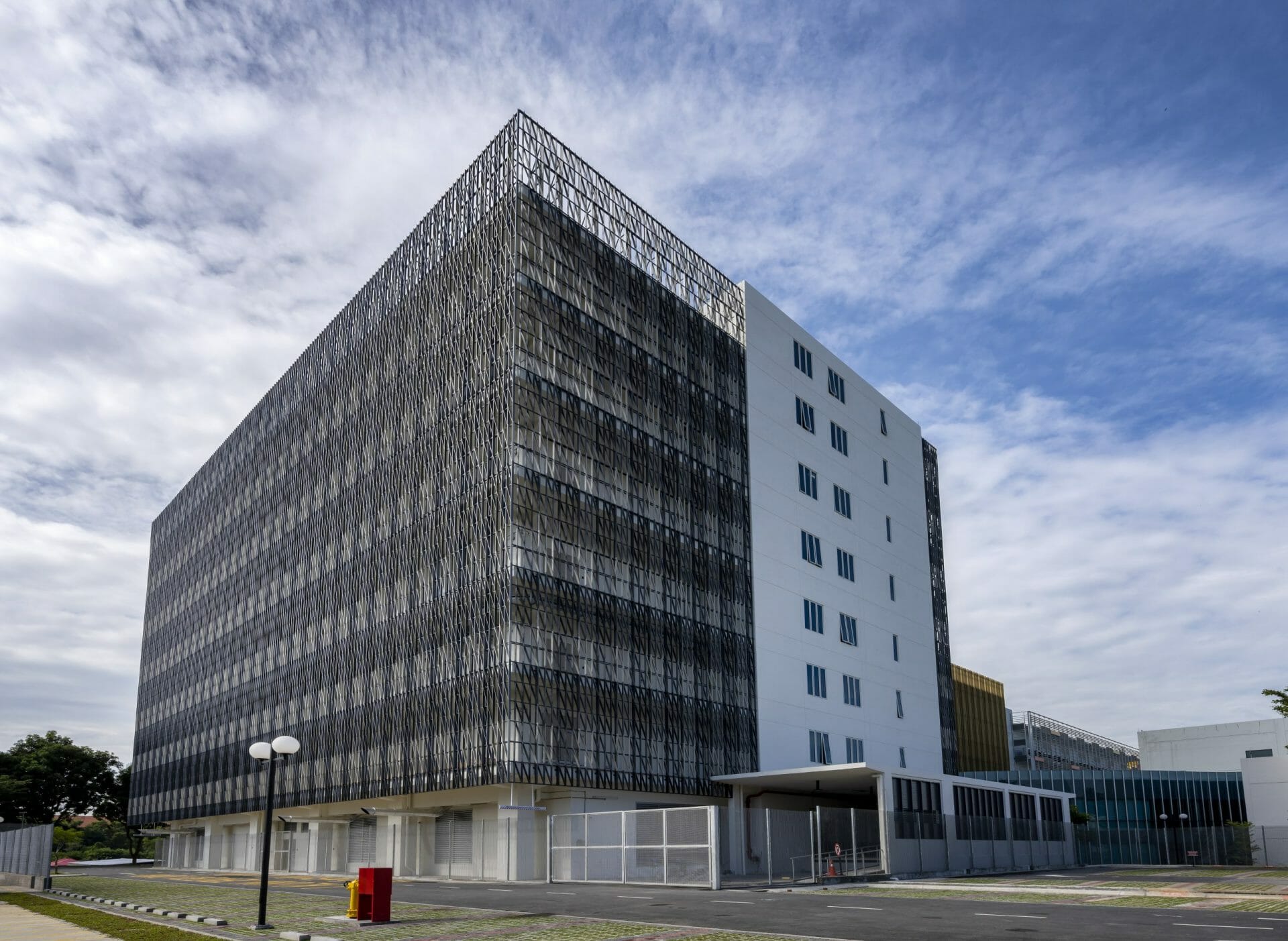 NTT Ltd launches Cyberjaya 5, 5th data center in Malaysia - BusinessToday