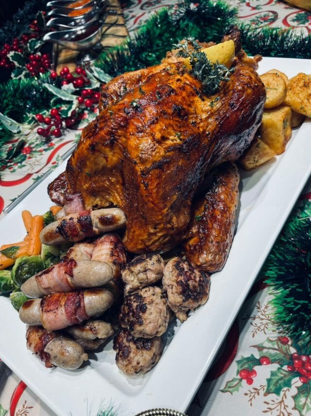 Get Merry At Traditional Christmas Fare At Rockafellers Kitchen + Bar ...