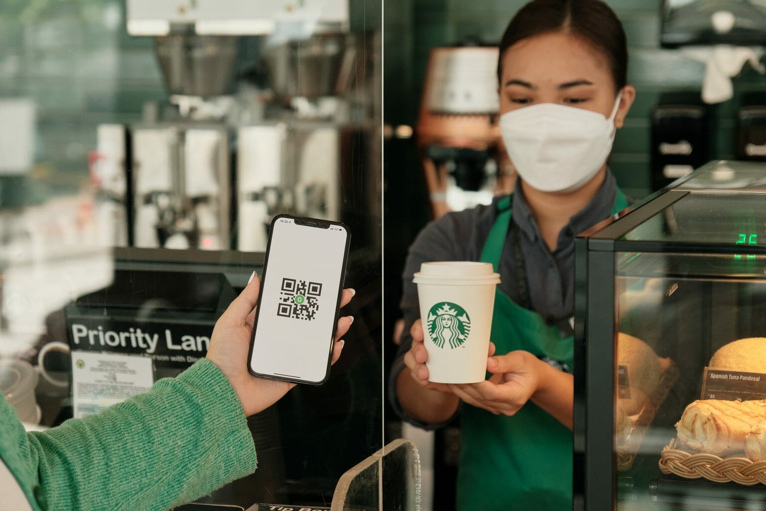 Starbucks Announces Collaboration With Grab To Enhance The Experience ...