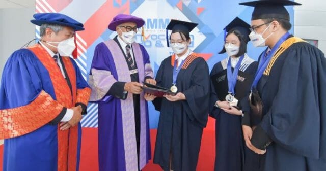 MMU Confers 13 Awards For Its 22nd Convocation