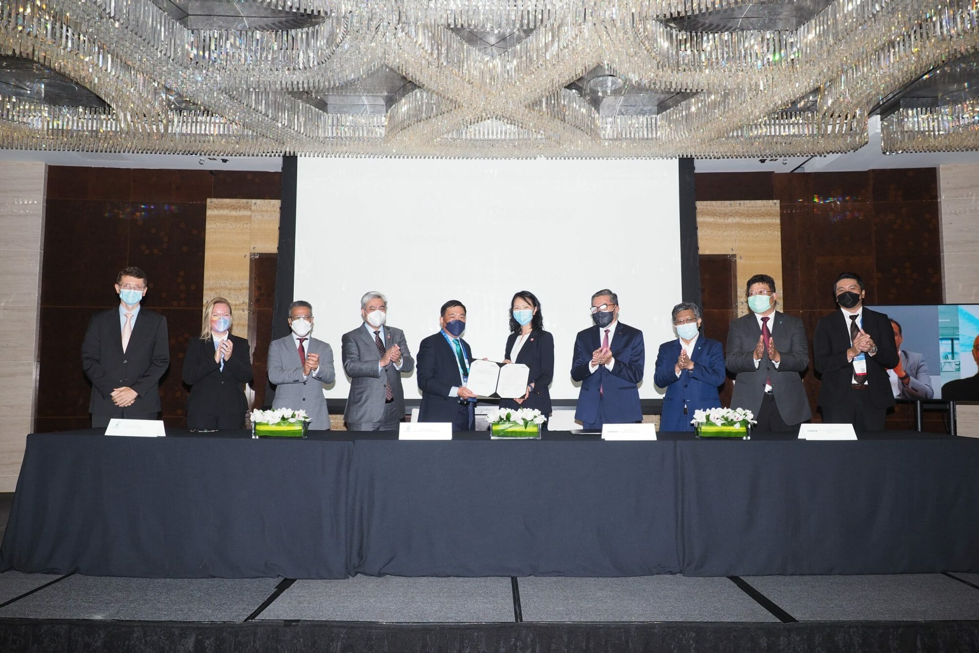 Petronas And Schlumberger Explore Opportunities In Sustainability ...