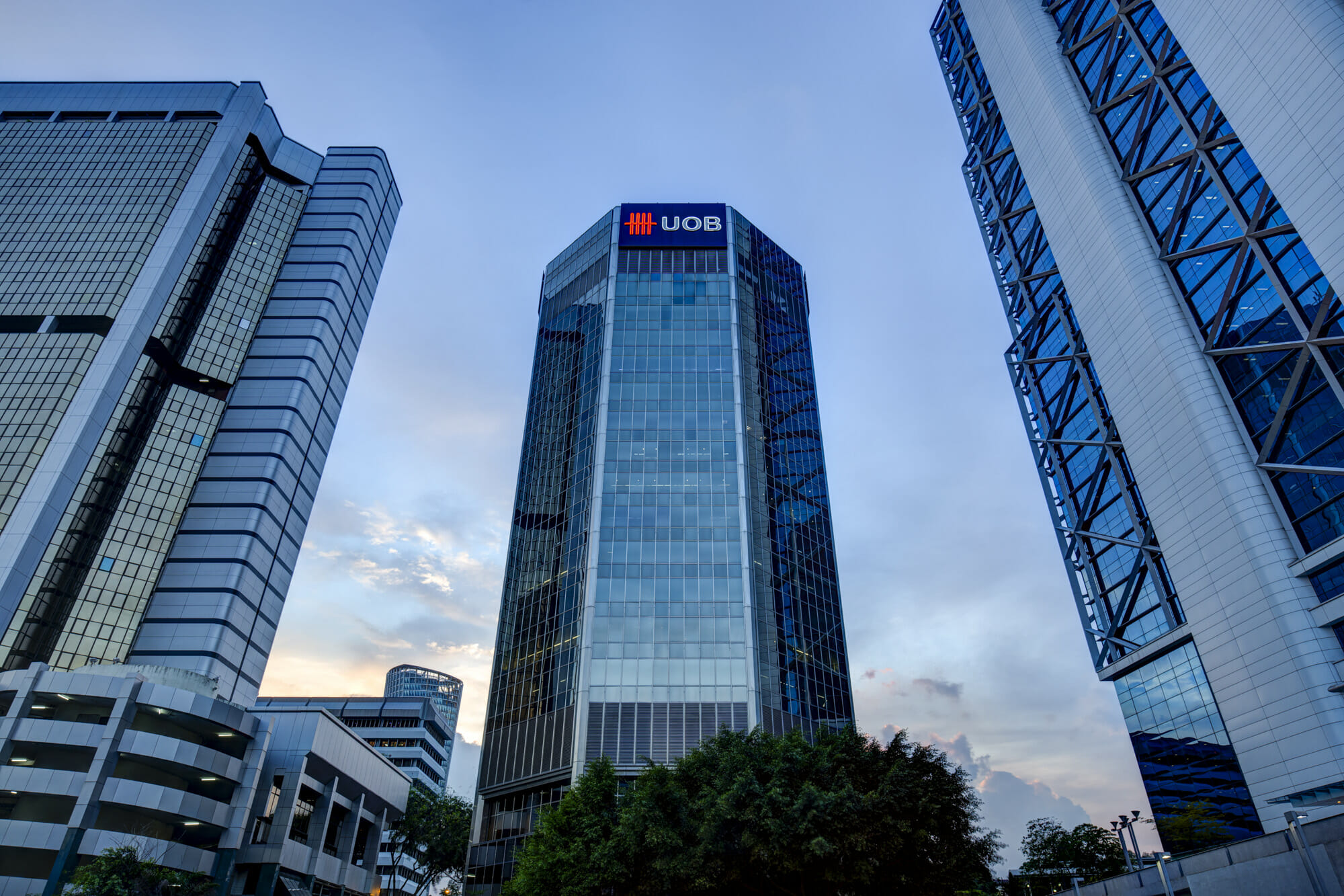 Singaporean Bank UOB Aims To Double Private Wealth Assets By 2026 ...