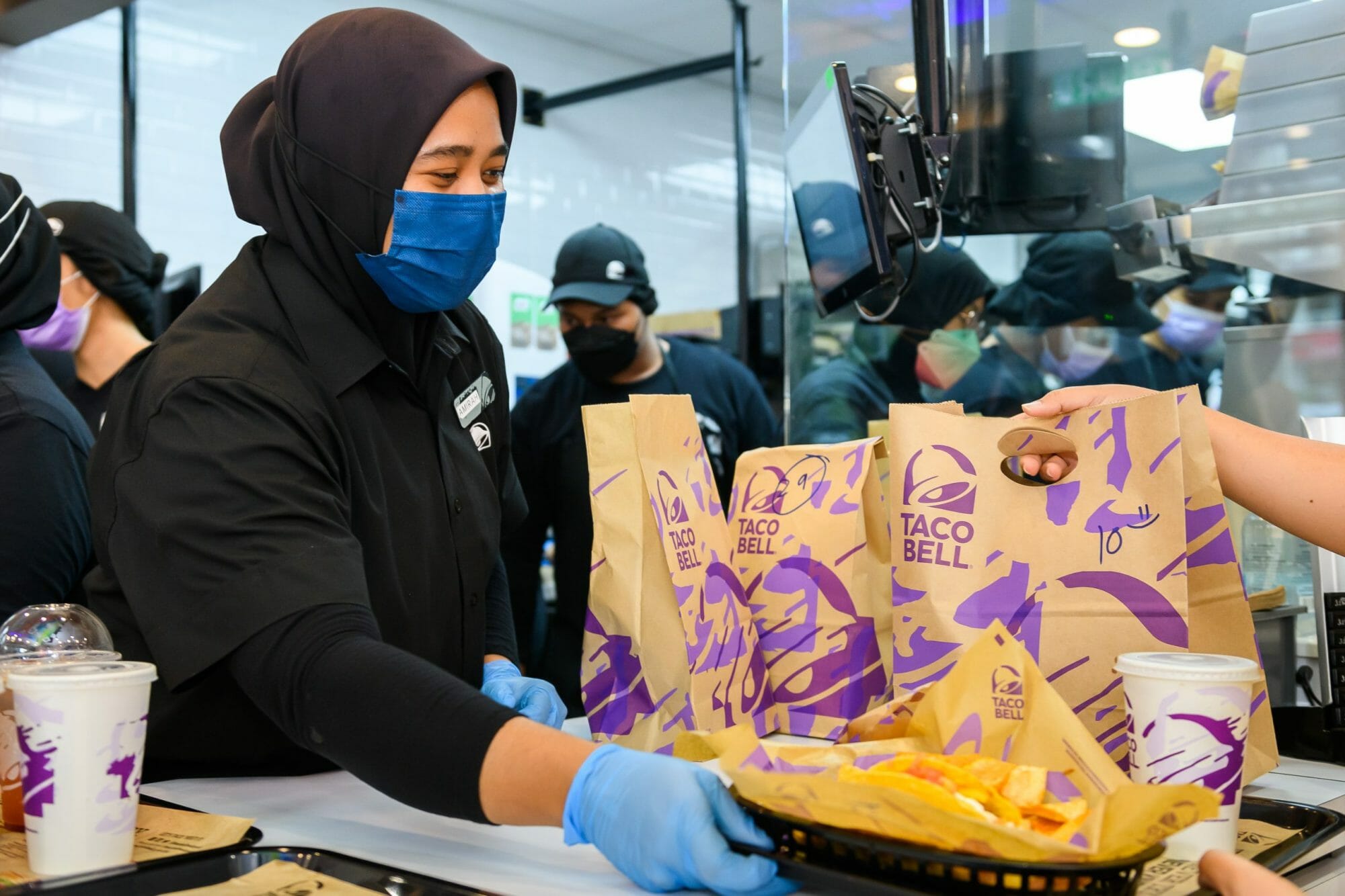 Empowering Young Malaysians - Taco Bell Has Offered Hundreds of Job ...