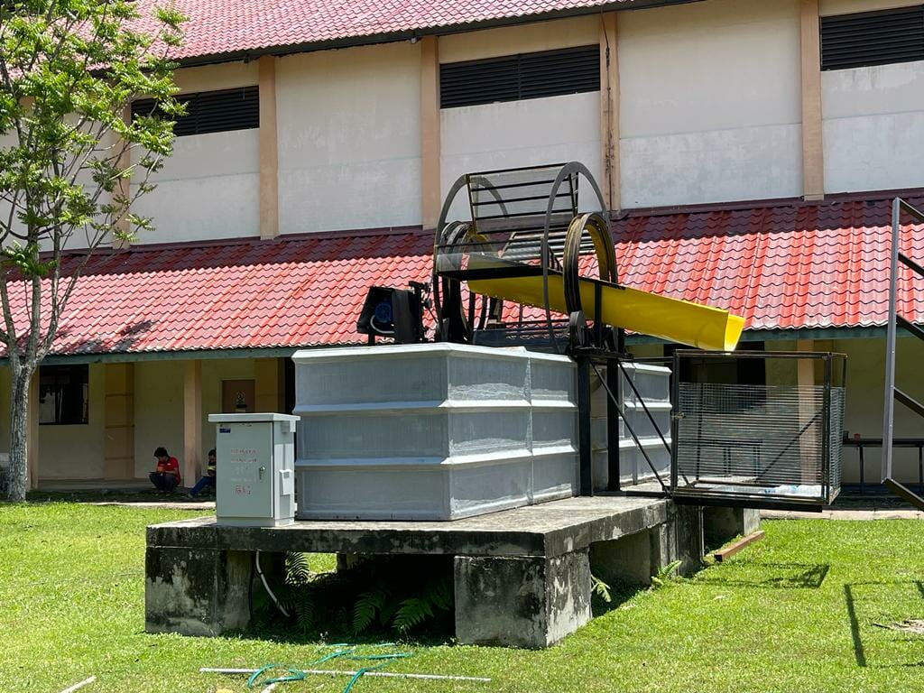 University Malaysia Sabah Lecturer Invents Solar Powered River Cleaning ...
