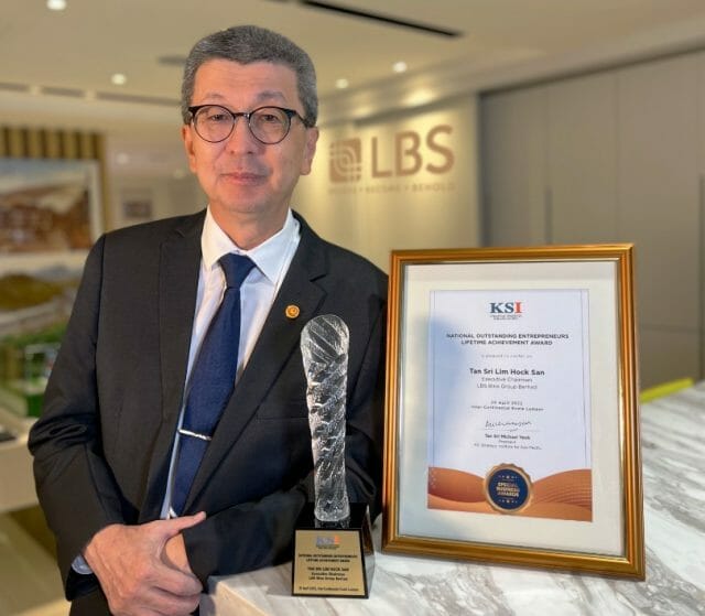 LBS Chairman Tan Sri Lim Conferred National Outstanding Enterpreneurs ...