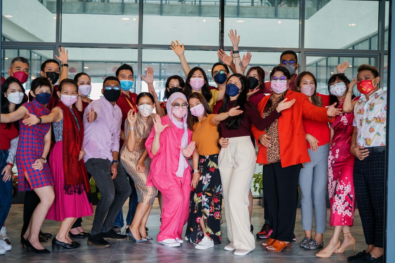 PMI Achieves Female Representation Target - 40% Of Women In Managerial ...