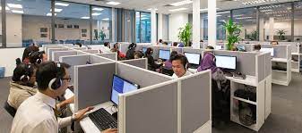 Services Sector Hits New High With RM2.4 Trillion Boom - BusinessToday