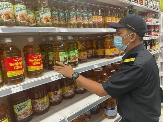 Govt To Rationalise Distribution Of Subsidised Cooking Oil - BusinessToday