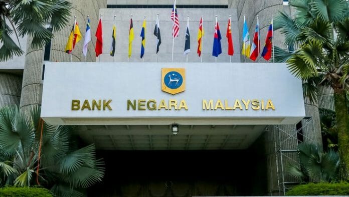 Positive Economic Outlook Underpins Malaysian Banks’ Stability ...
