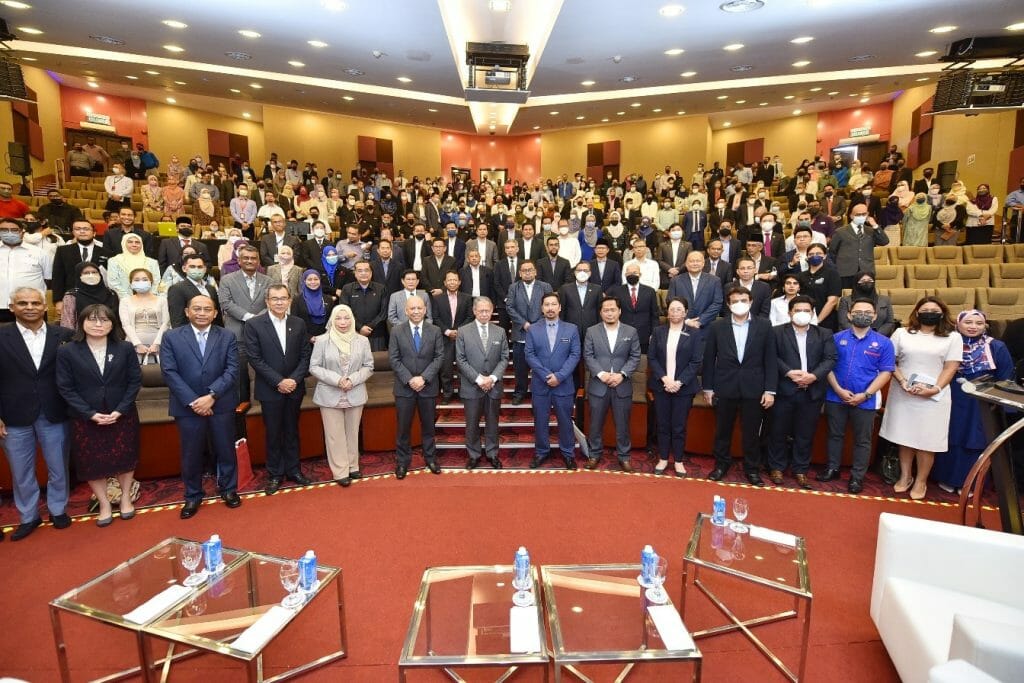 TNB Commits to Propel The Nation Towards Energy Transition - BusinessToday