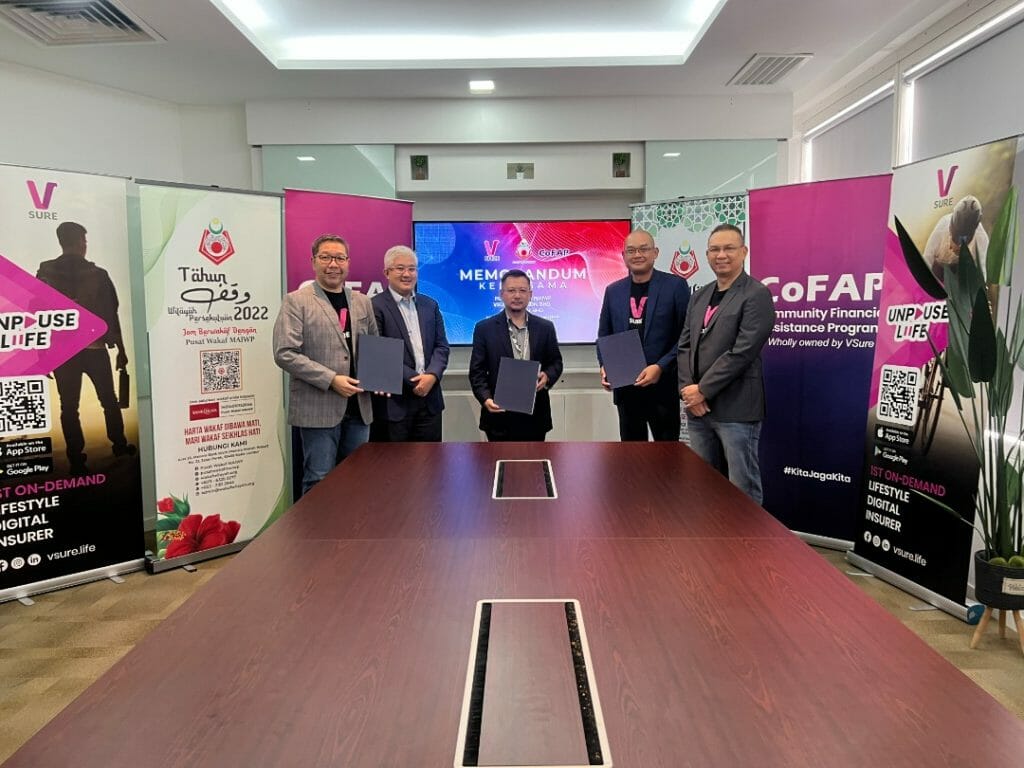 VSure Partners with Pusat Wakaf MAIWP to Provide Financial Assistance ...