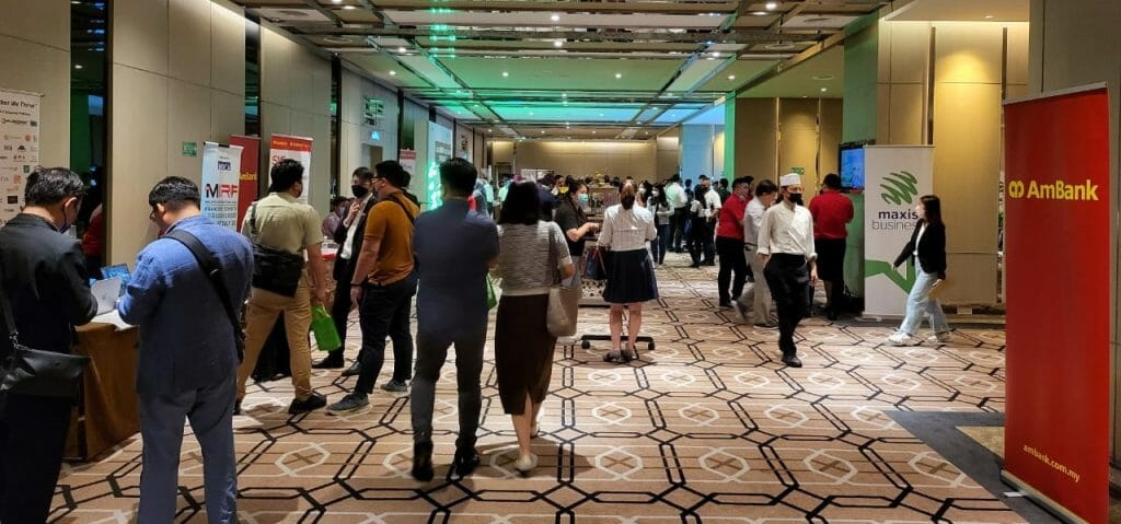 Maxis Business aids SME digitalisation via UsahaWIRA roadshow ...