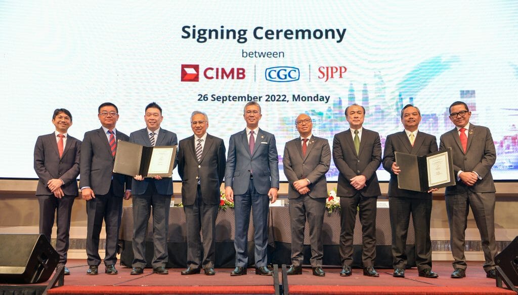 CIMB Earmarks RM30 billion for Spurring SMEs Growth - BusinessToday