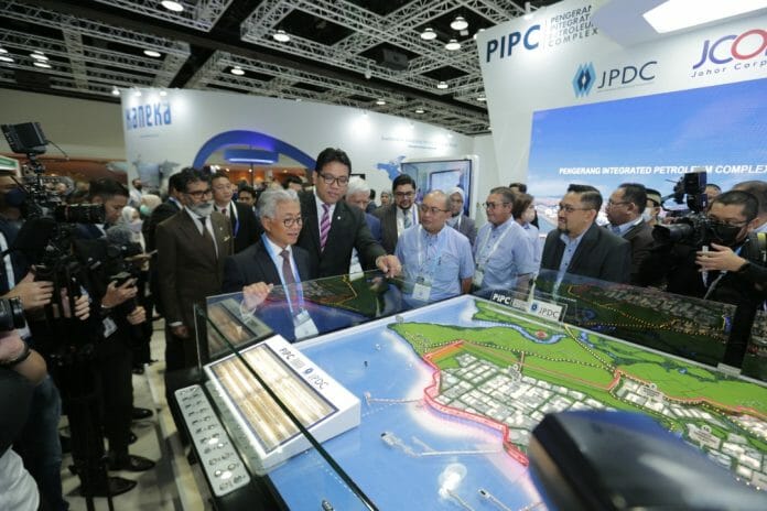 JPDC Prepares 6,000 Skilled Manpower For PIPC Operational Phase - BusinessToday