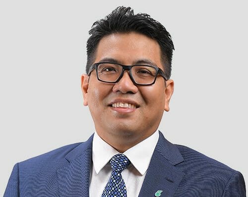 O&G Players Should Deviate From "Business As Usual" Norm; PETRONAS ...