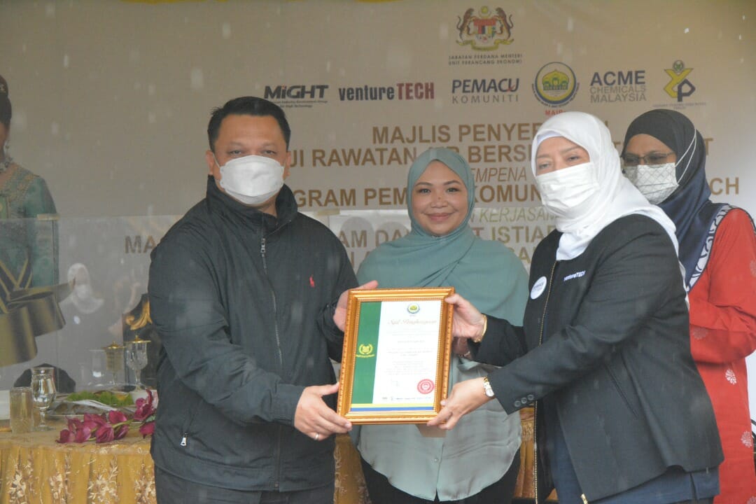 Venturetech - Acme Chemicals Hands RM2.5 Million Modular Water Treatment Plant To Villagers In ...