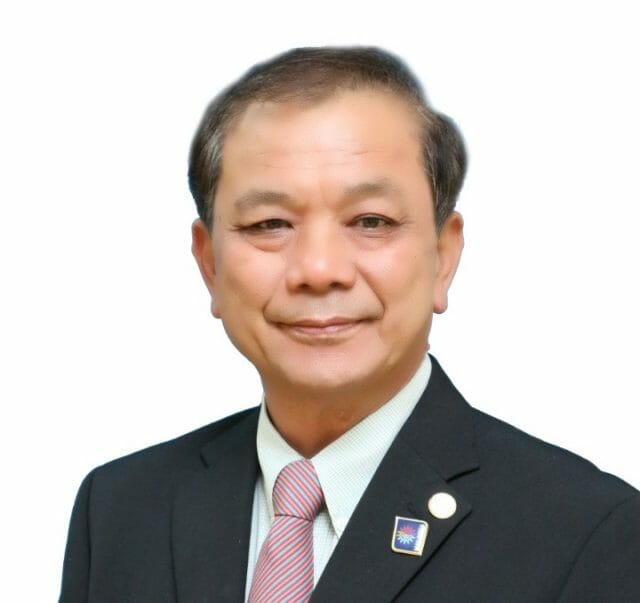 Bursa Reprimands And Fines 6 BREM Holdings Directors Including MD Tan ...