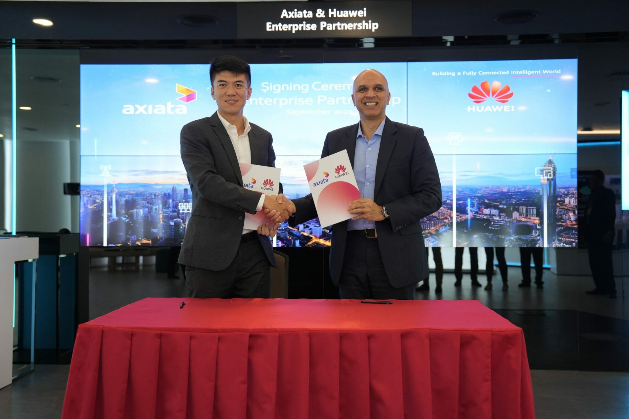 Huawei Malaysia and Axiata Enterprise Form Strategic Collaboration to ...