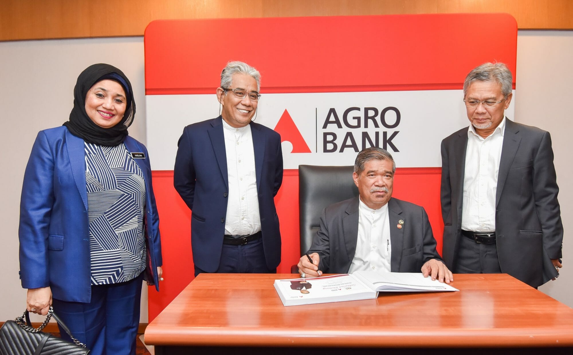 Agrobank Offering Up To 6 Months Moratorium To Customers Affected By Flood - BusinessToday