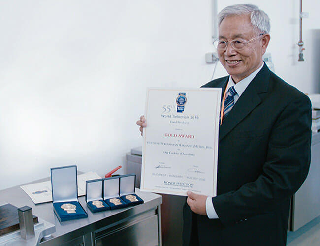 Hup Seng Chairman Dato Kerk Resigns Cites Personal Issues