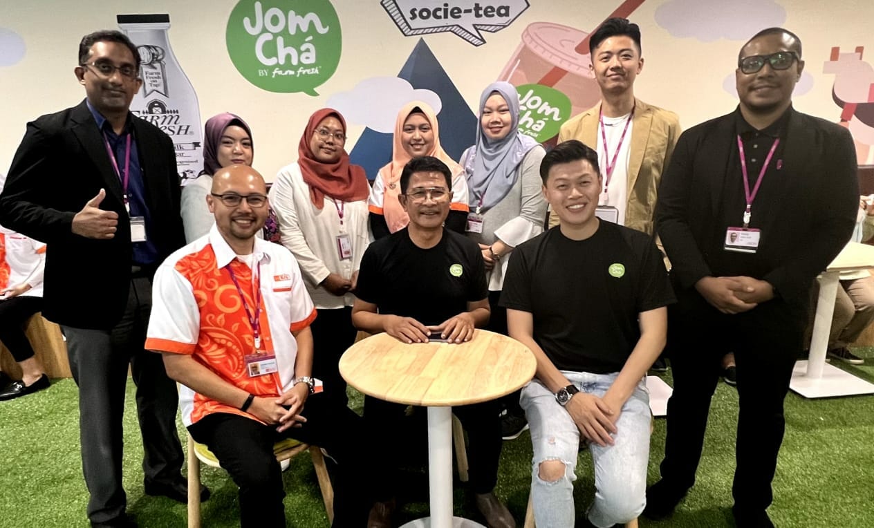 Jom Cha Enters Strategic Agreement For Expansion With AEON Big ...