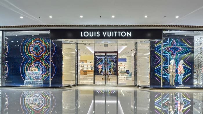 China's Luxury Market Outlook After It Contracts For The First Time In ...