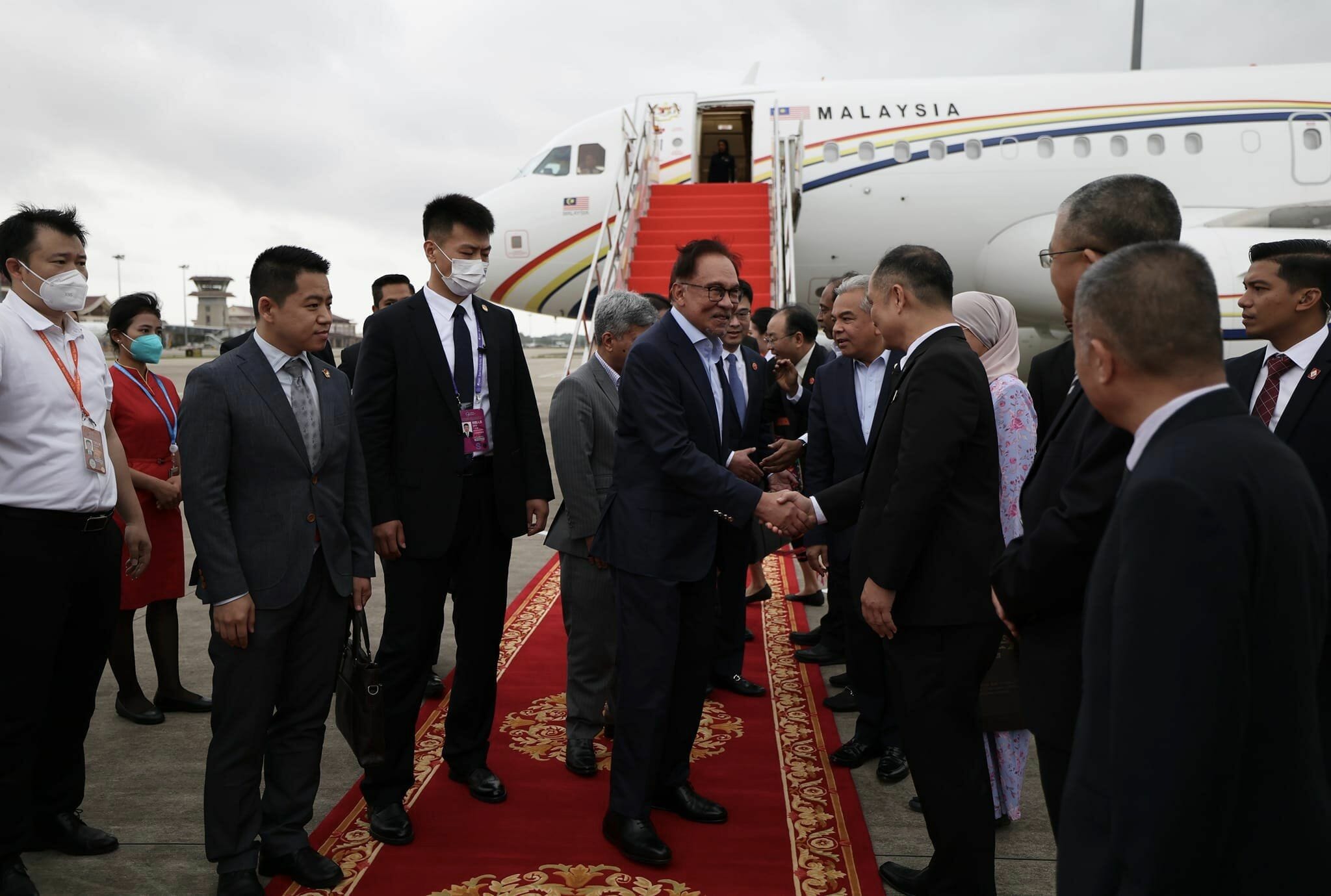 Anwar Faces Balancing Act On First China Trip - BusinessToday