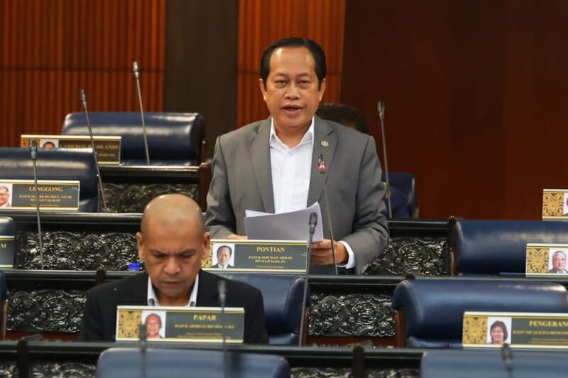 Govt Rules Out Pegging The Ringgit, Says Ahmad Maslan - BusinessToday