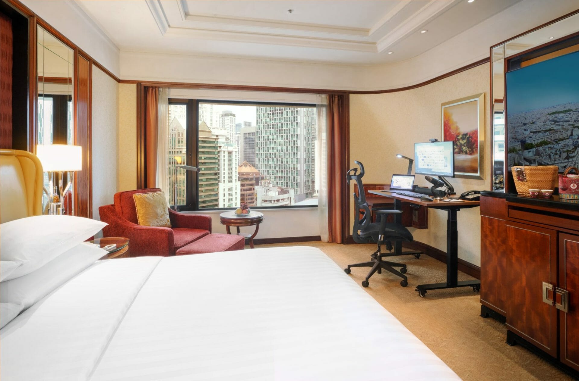 Experience Seamless Connectivity In The All-New Premier Business Room ...