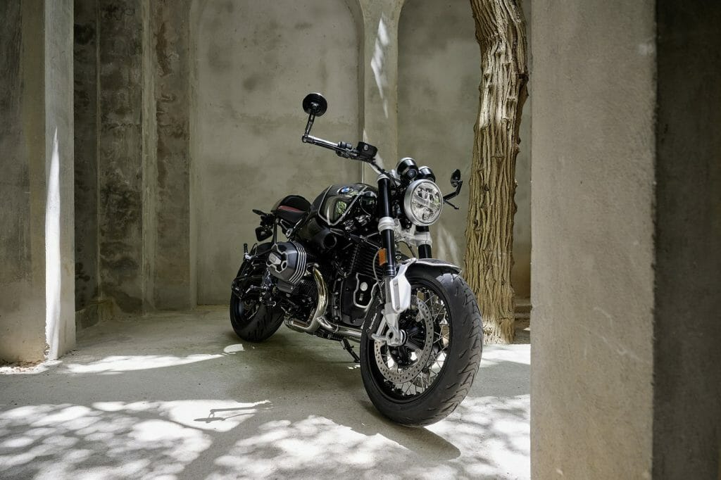 BMW Unveils New BMW R nineT 100 Years At RM129,500, Only 1923 Units ...