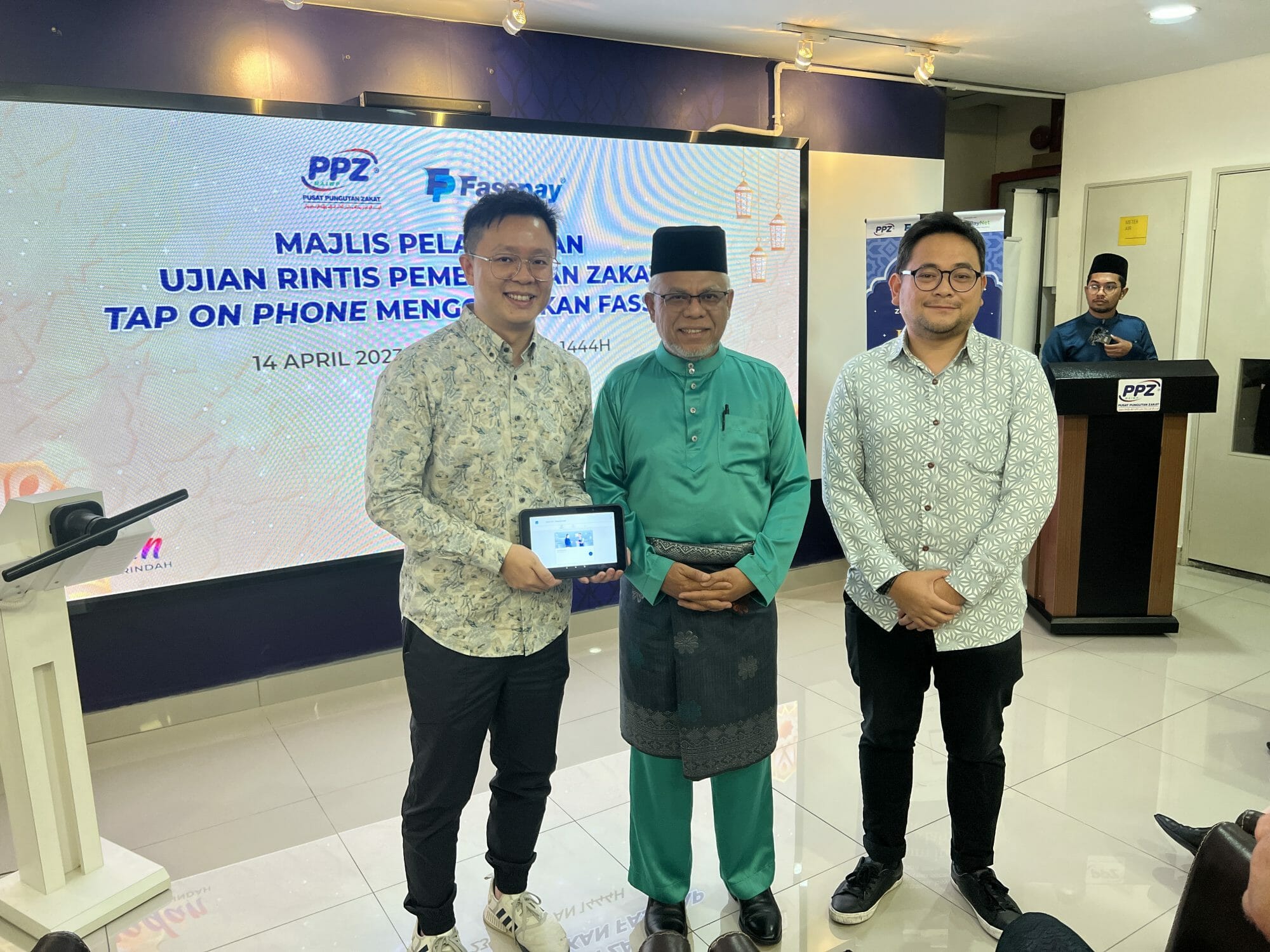Zakat Payers Can Now Go Cashless With Fasstap - BusinessToday