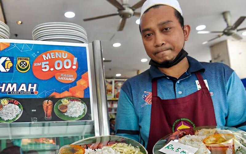 Menu Rahmah Operators Will Receive Special Discount: Anwar - BusinessToday
