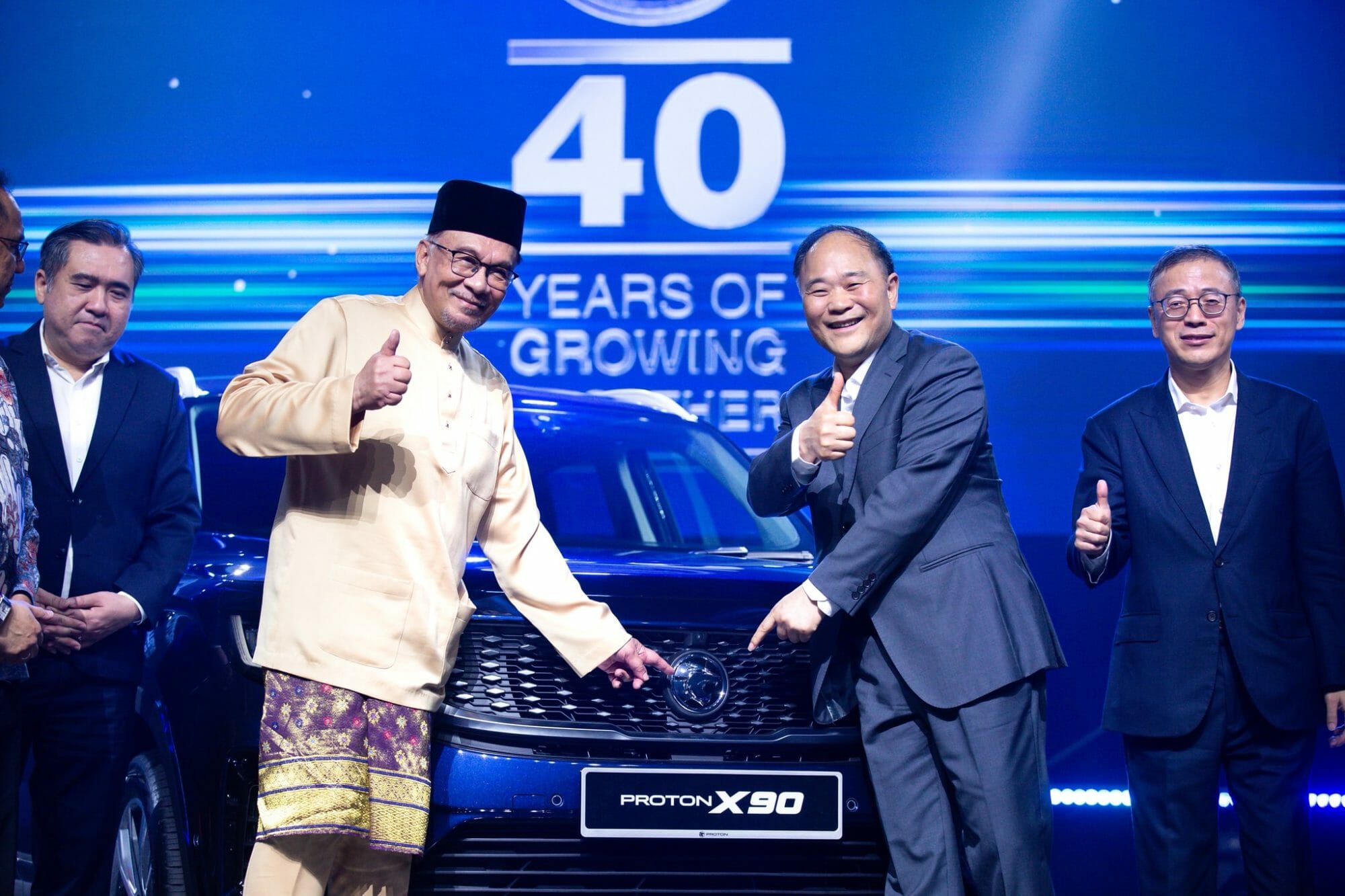 Proton X90, Our Nation's First Hybrid Car Is Officially Launched ...