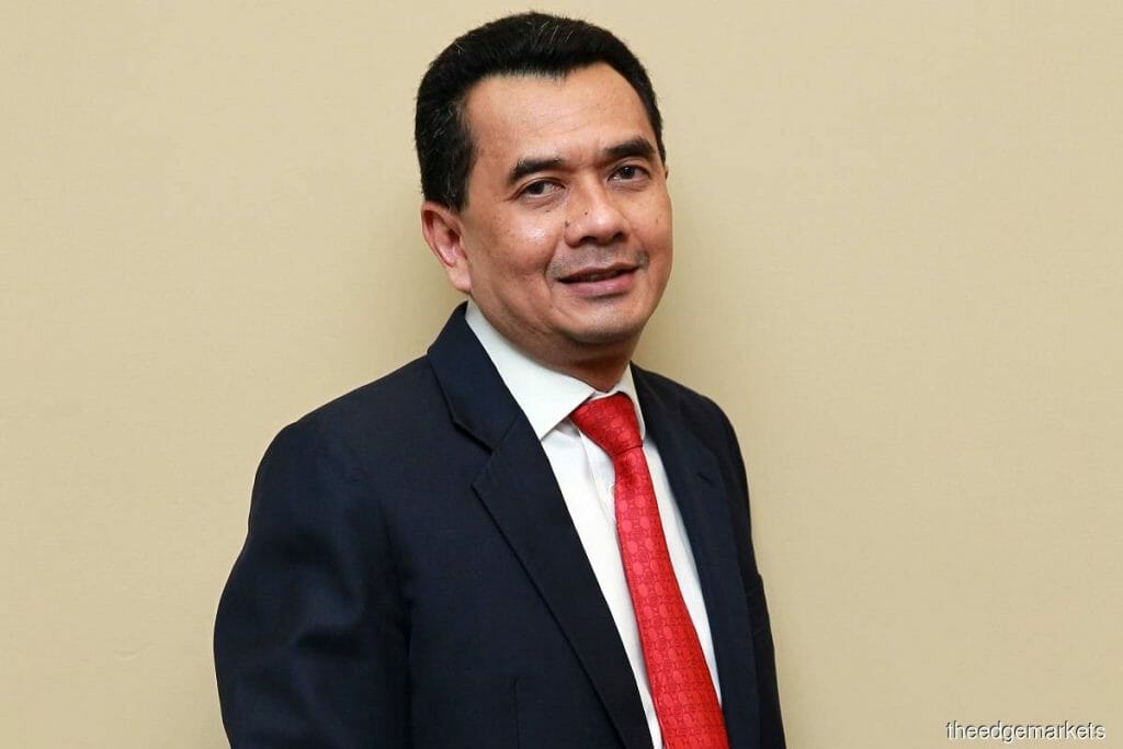 Dato Sri Amrin Awaluddin Steps Down From Bank Islam's Board