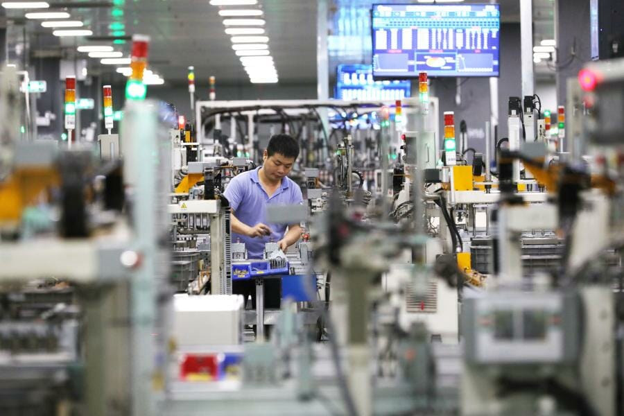 China's Factory Activity Shrinks For 5th Month, Raises Pressure For ...