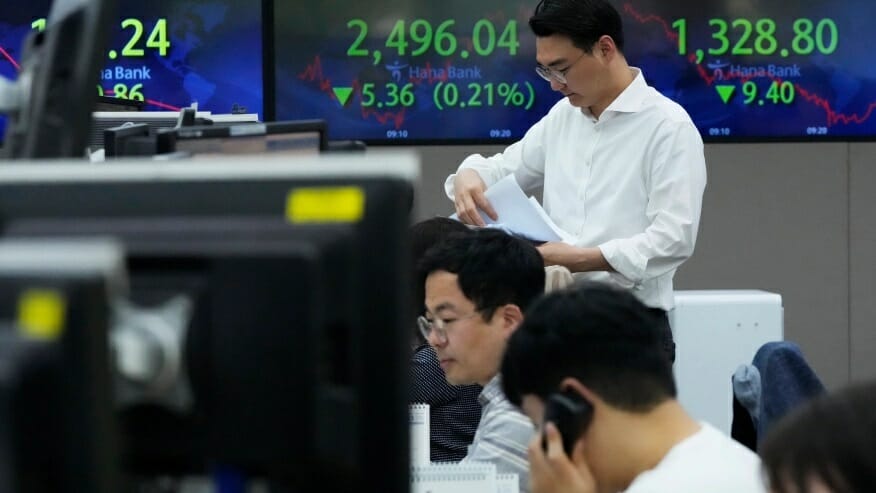 Asian Stocks Muted After Declines In Wall Street - BusinessToday