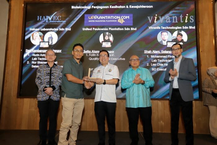 Program Places 192 Graduates In 25 Biotech Companies