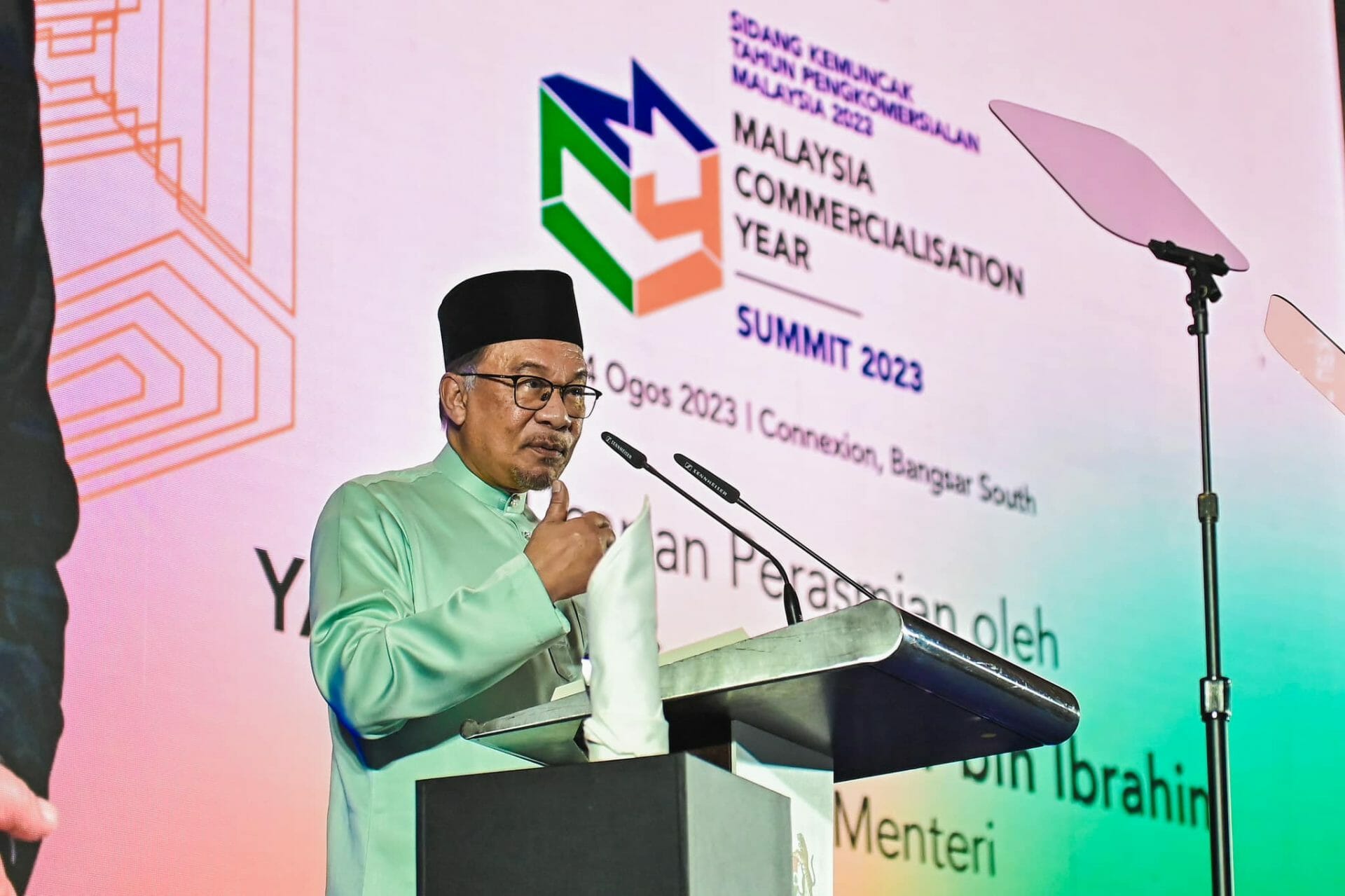 Anwar: 474 Local Products, Technologies Worth Over RM540m ...