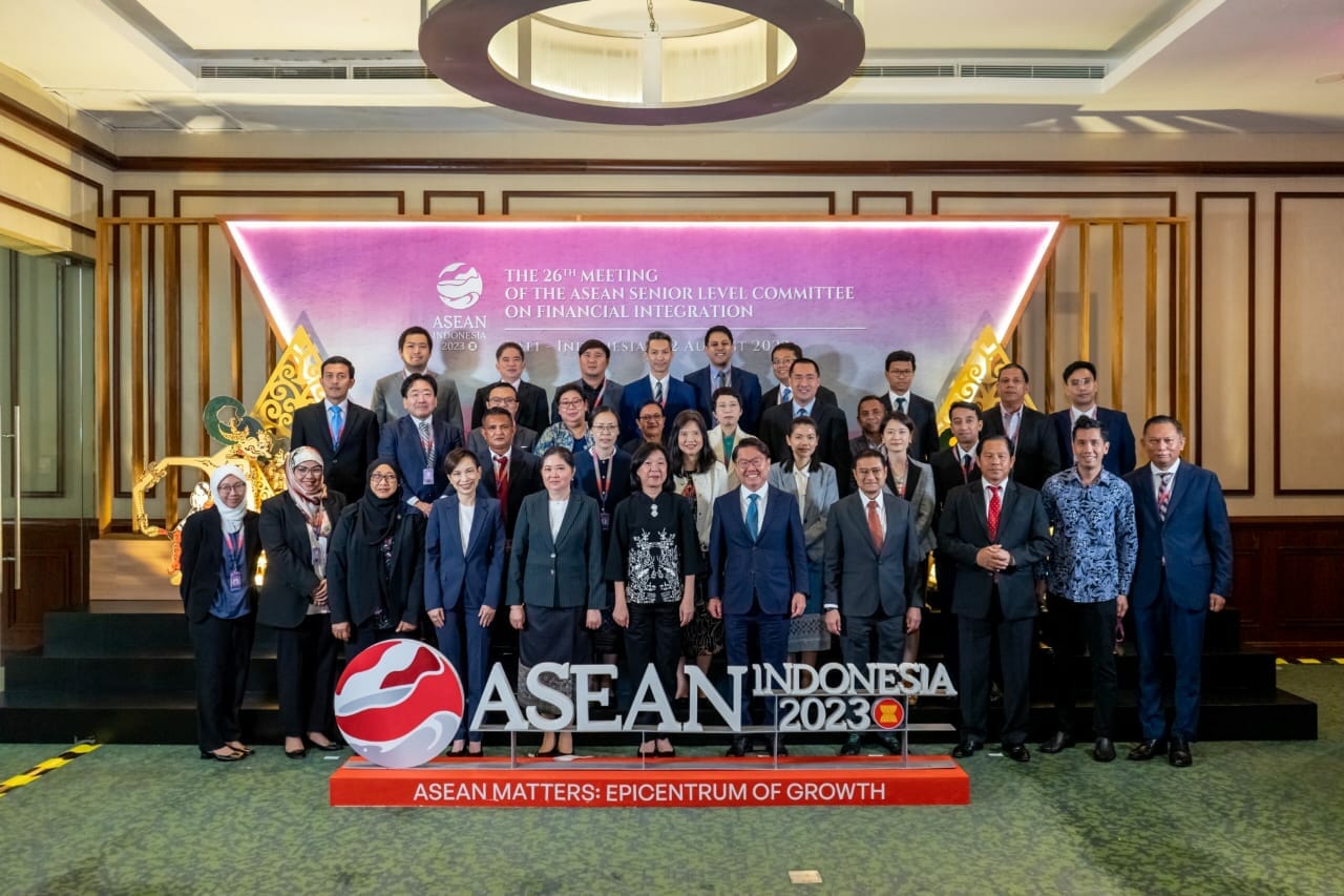 Freeing Asean From U.S. Dollar Reliance - BusinessToday