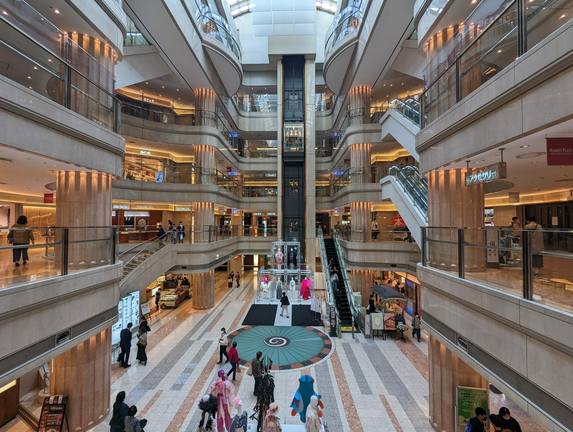 A Guide To Recommend Souvenirs You Can Buy At Haneda Airport, Tokyo - BusinessToday