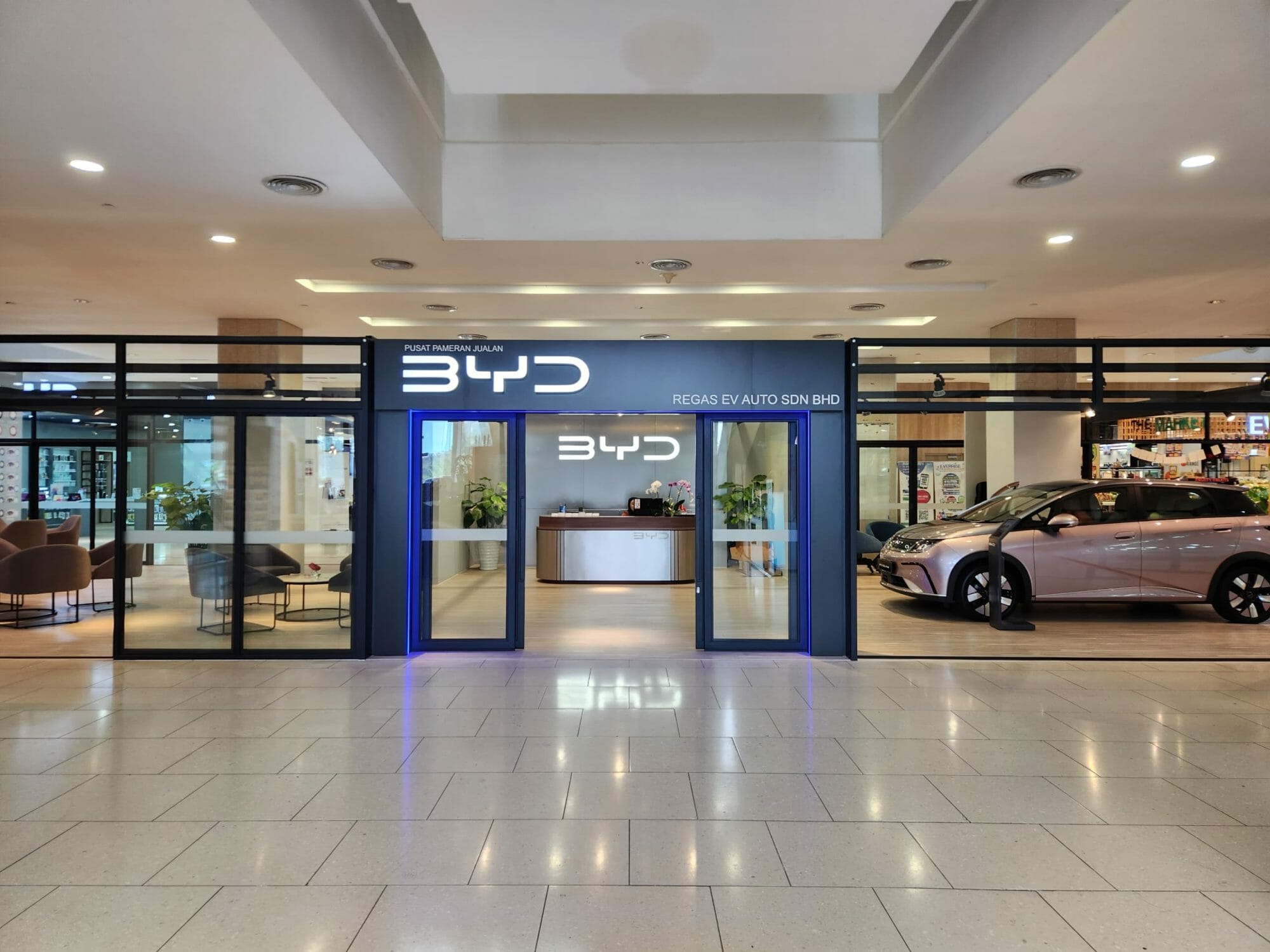 BYD Launches New Showroom In Kuching, New 3S Centre In Alor Setar ...