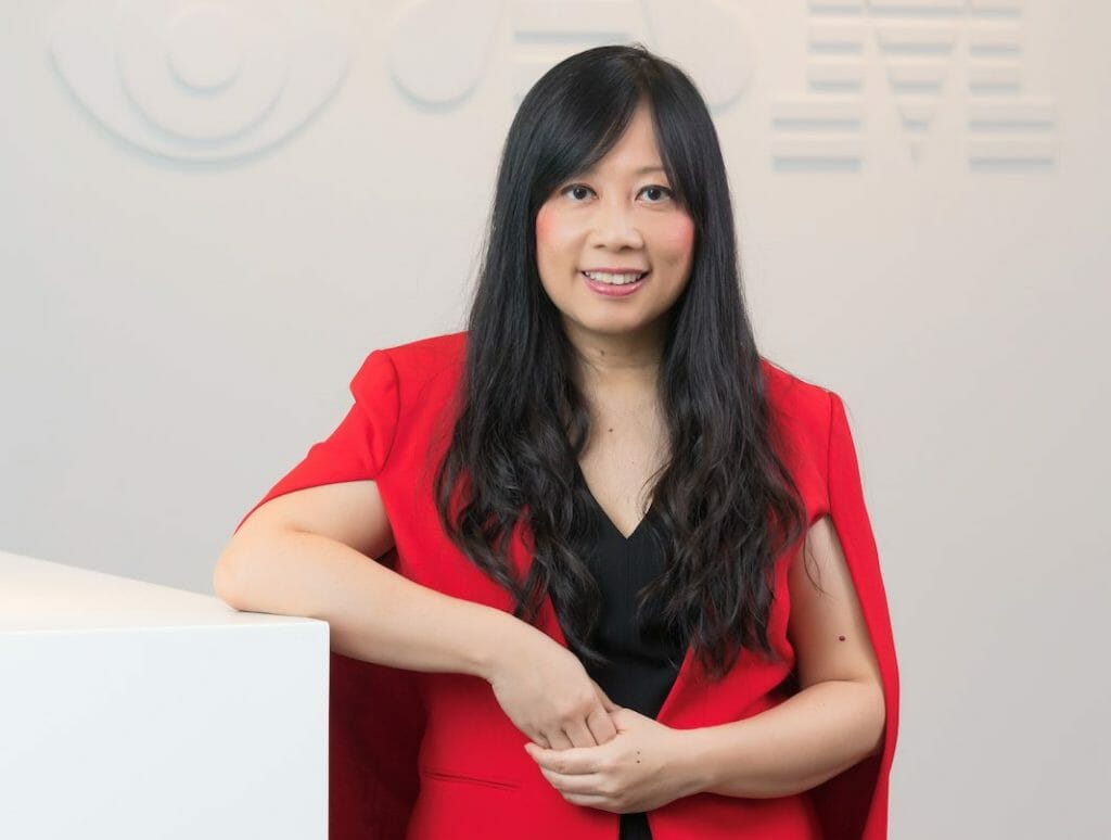 IBM’s Catherine Lian Wins Prestigious Women in Tech Award, Amplifying ...