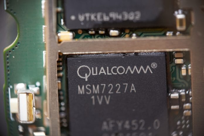 Qualcomm Reveals New PC Laptop Chip With AI Features For 2024 ...