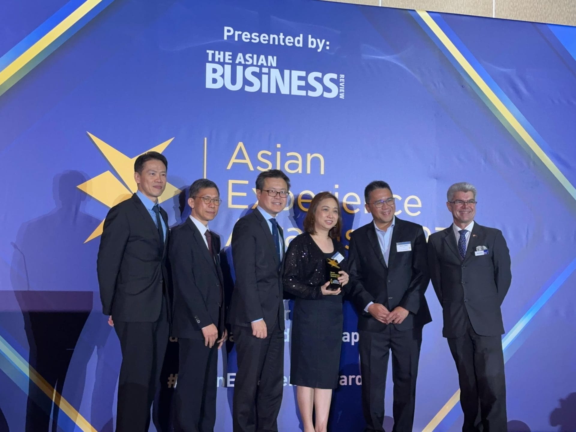 OCBC Bank Wins Malaysia Customer Experience Of The Year Award ...