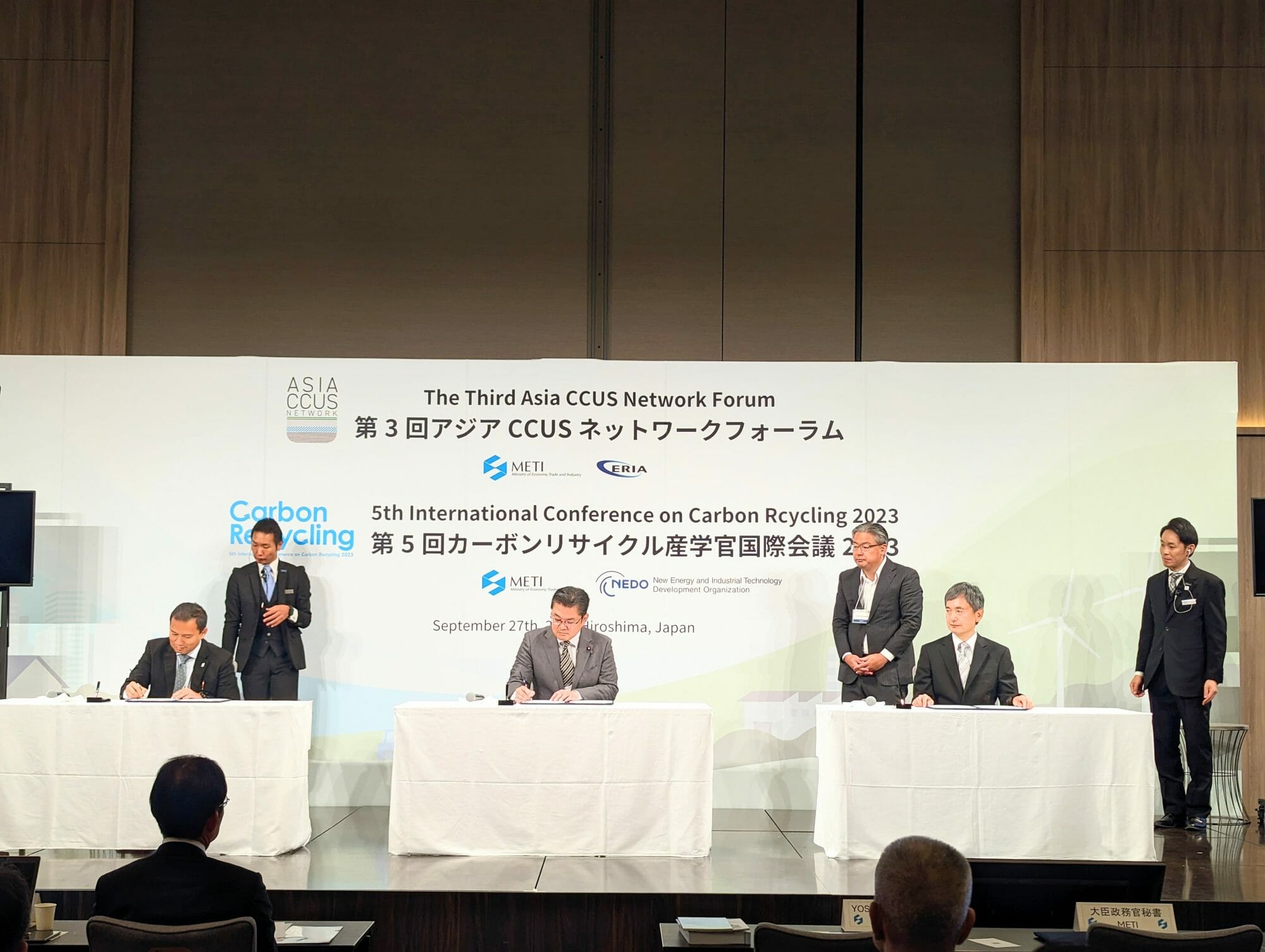 Petronas Inks MoC With Japan's Meti, JOGMEC On Cross-Border Co₂ ...