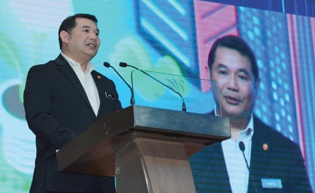 PADU Will Be Integrated With MyDID, Says Rafizi Ramli - BusinessToday
