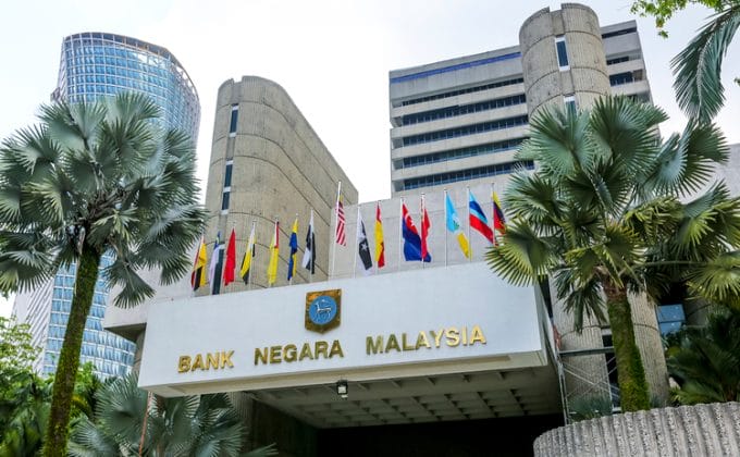 Maybank and CIMB Penalised Millions By BNM For Service Outages ...